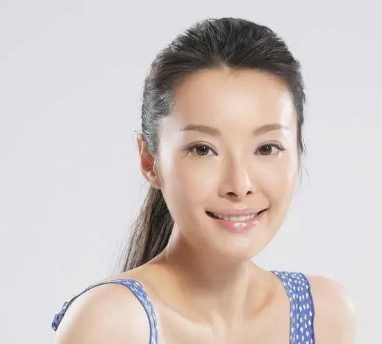 Yuan Li: After breaking up with a wealthy businessman, 3 married poets ...