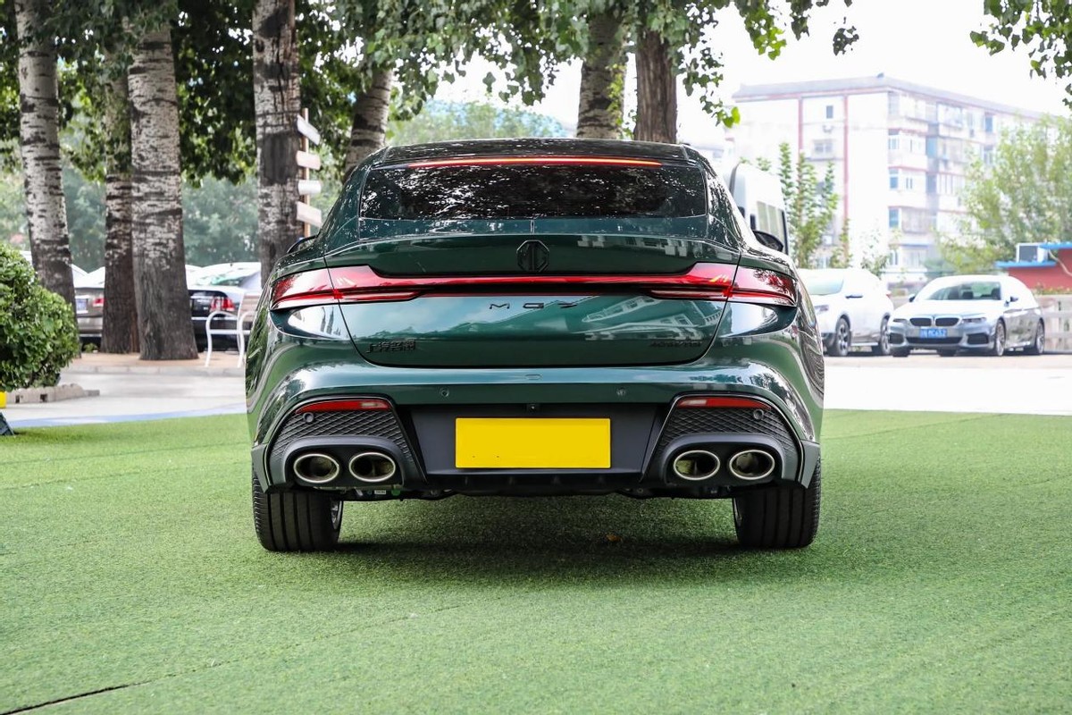 MG7 real car exposure!With 2.0T+9AT and LSD?How would you rate this ...