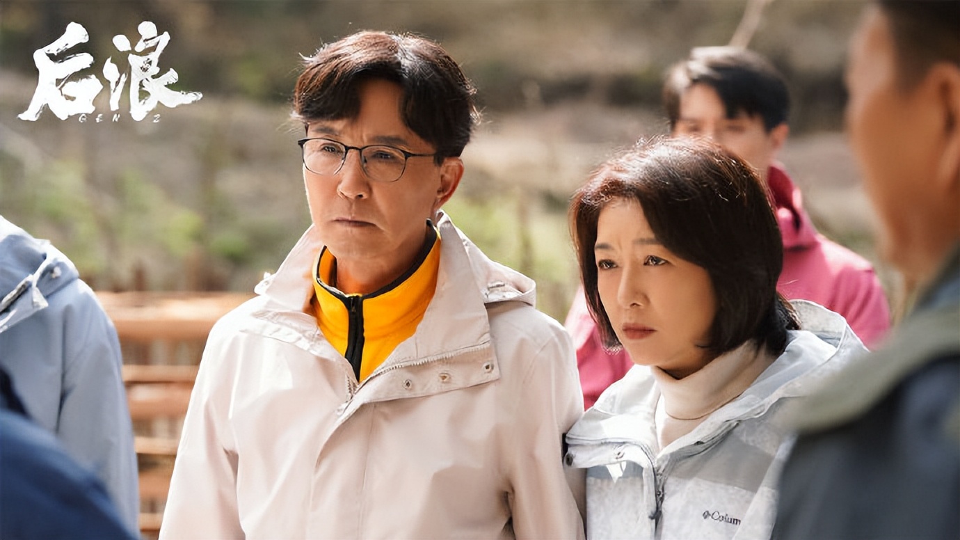 61-year-old Wu Gang and 56-year-old Jiang Shan supported the only ...