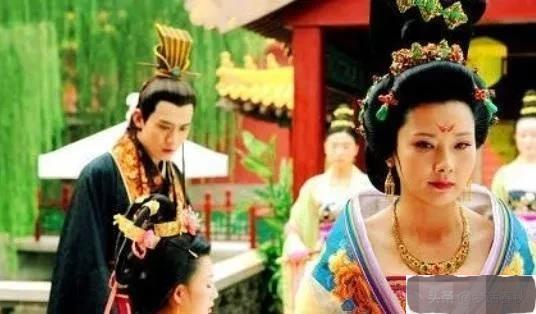 Why did Li Longji, Emperor Xuanzong of the Tang Dynasty, kill three of ...