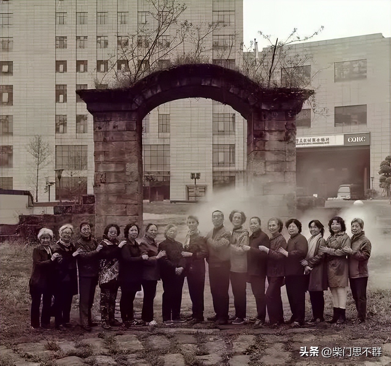 "Qiaojiaotuo" - (12) Overwhelming - The Past of the No. 3 Heavy Cotton ...