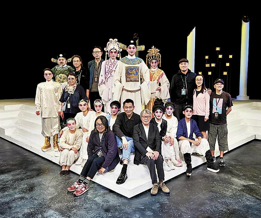 "Emperor Flower" 65th Anniversary Student Edition Performance, Andy Lau ...