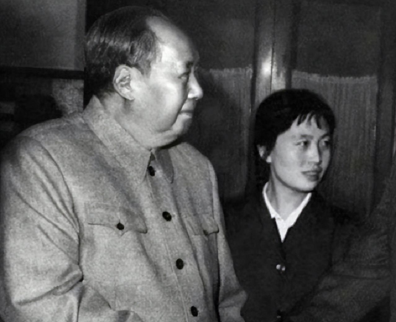 In 1980, Zhang Yufeng testified in the trial of Jiang Qing, what was ...