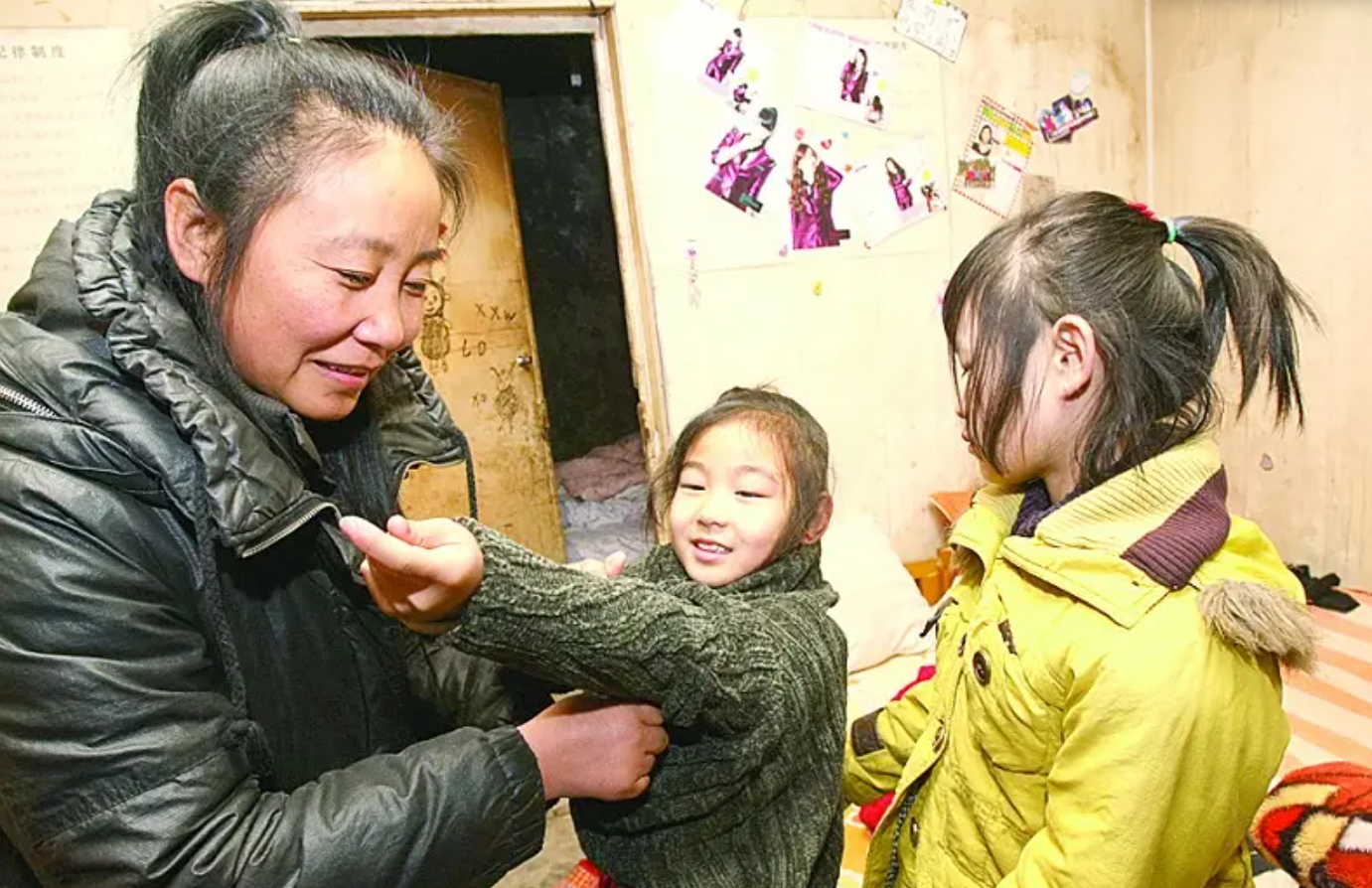 Li Lijuan, who adopted 118 orphans, is a loving mother on the bright ...
