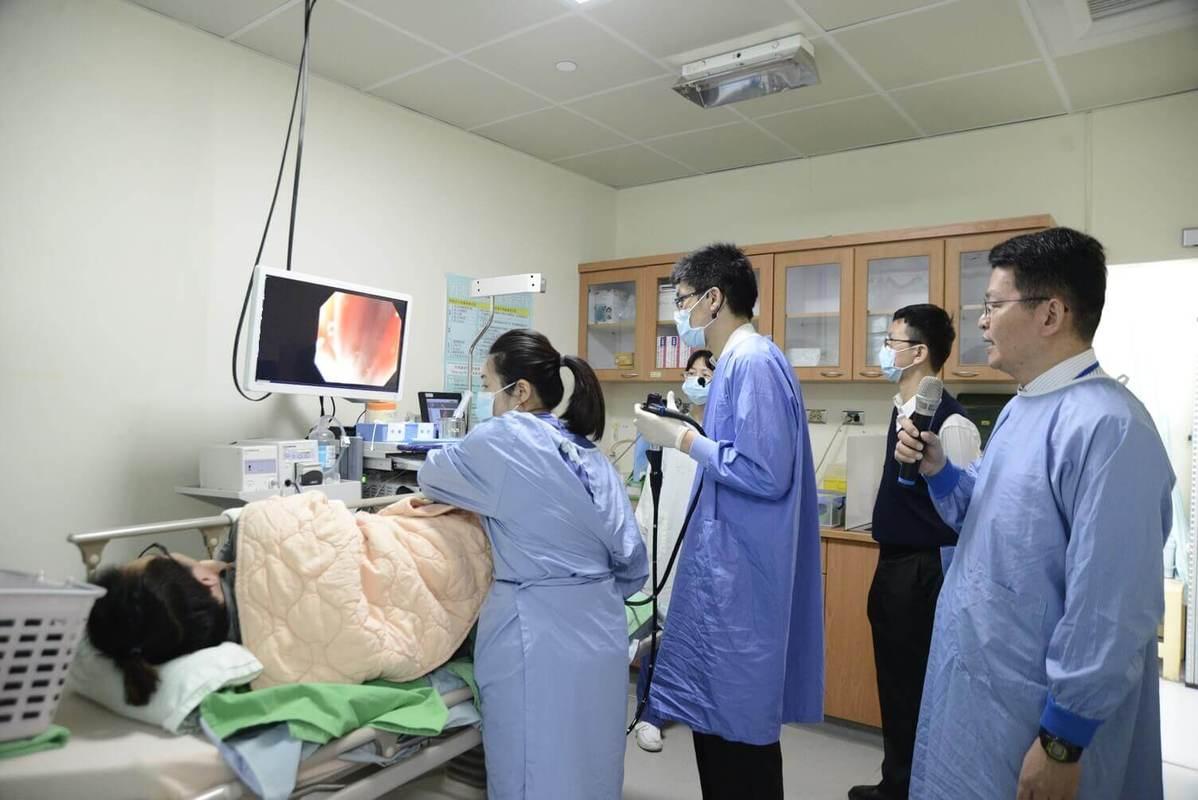 What is the difference between "ordinary colonoscopy" and "painless ...