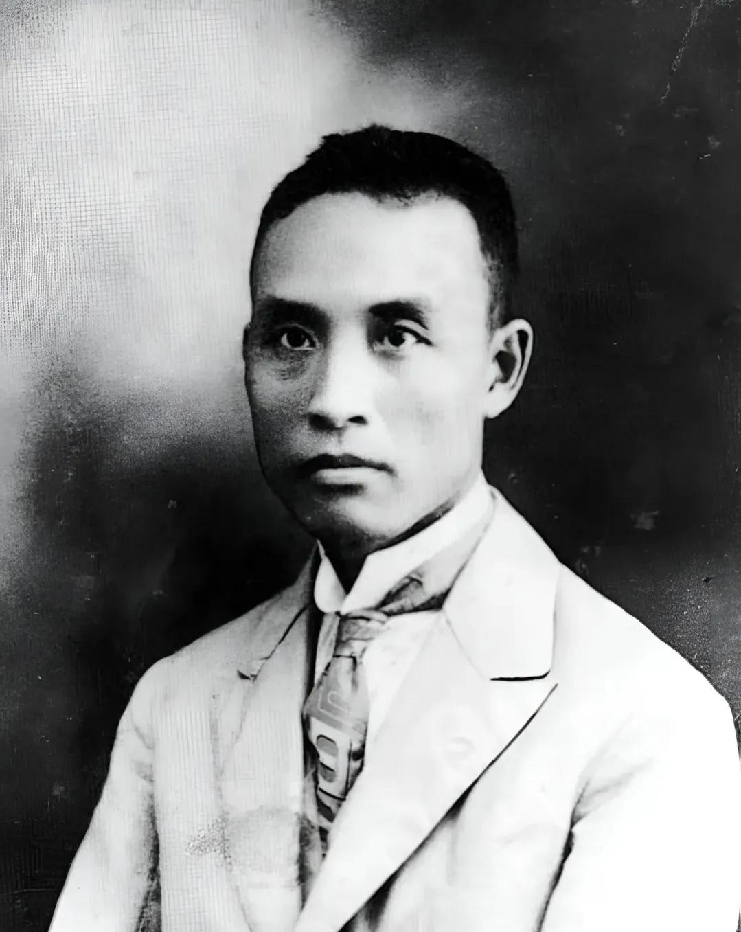 The only child that Premier Zhou recognized, why didn't he mention the Premier in his whole life ...