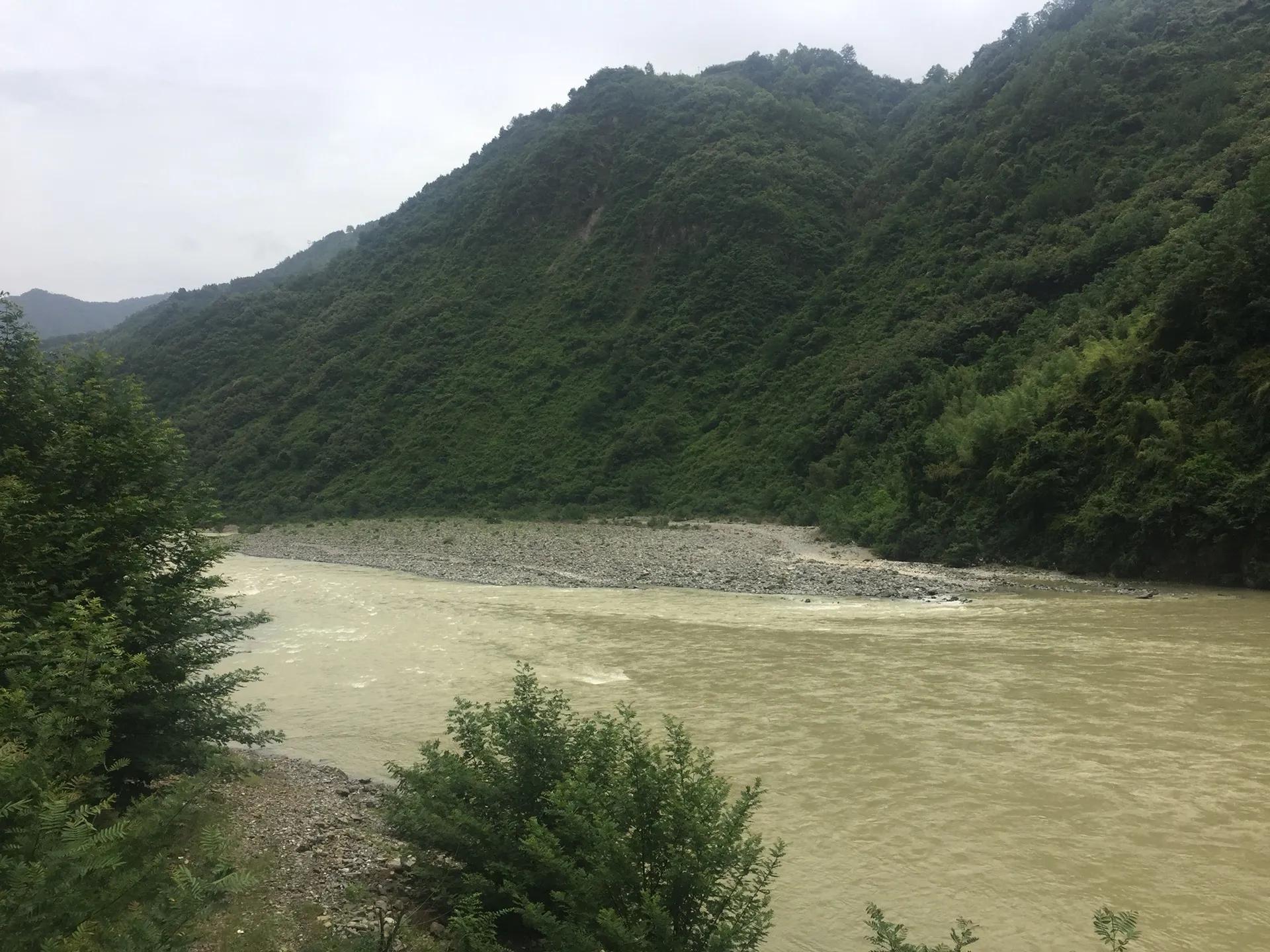 Ziyang, Gaotan, Longwan, a thousand miles to find the hometown - iNEWS