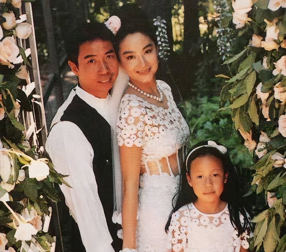 Brigitte Lin's 29-year husband, we are familiar with him! Wearing a ...