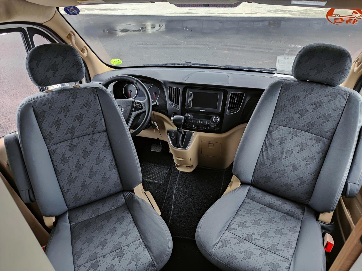 Real review!Great galloping bulls into Tibet - is the cab comfortable ...