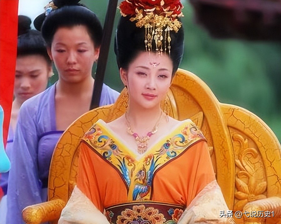 After being favored by Emperor Xuanzong of Tang for 11 years, what is ...