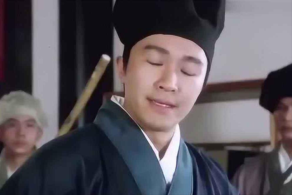 Qiuxiang in history is 20 years older than Tang Bohu. The two have ...