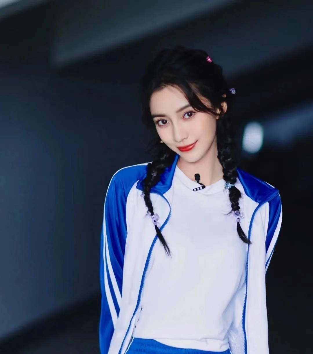 School uniforms, JK, sailor uniforms... The charm of uniforms is on ...