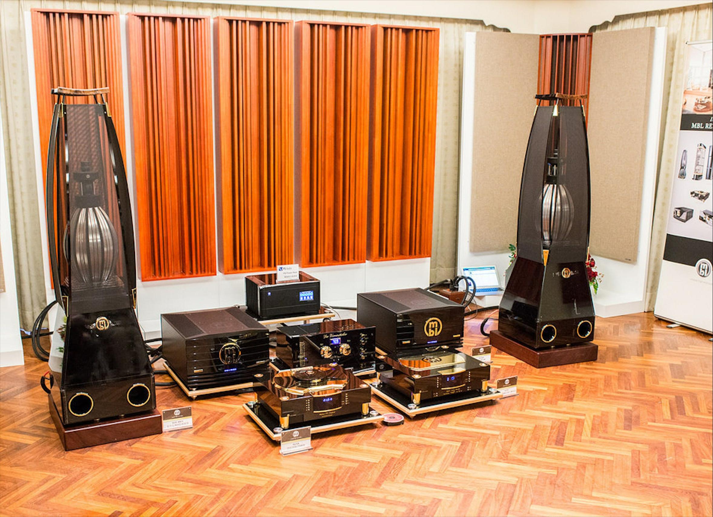 Feeling the extreme of music, he spent 10 million to buy a set of audio ...