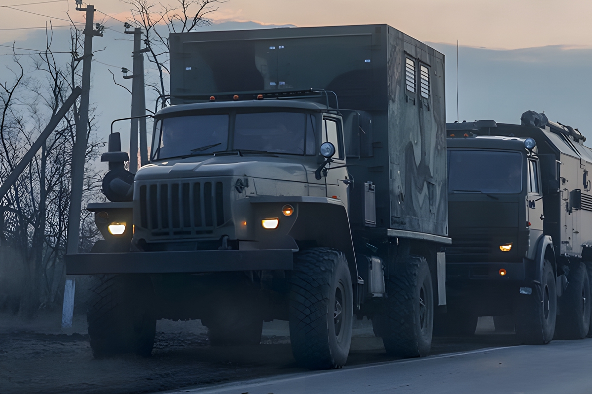 Russian military vehicle team exposed!Ural 4320, "Typhoon" armored ...