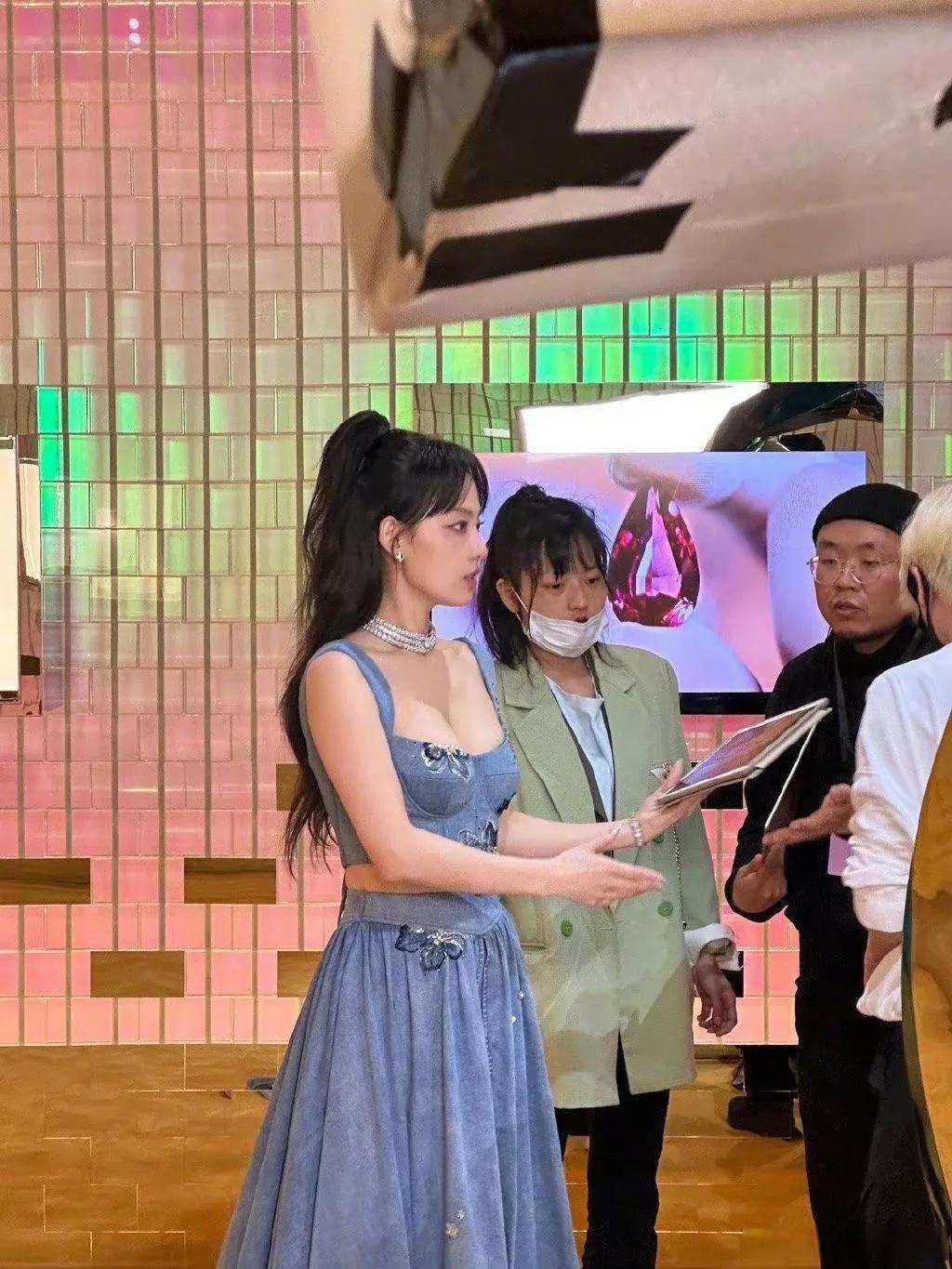 Zhang Jiani - iMedia