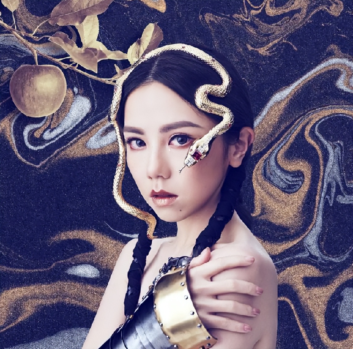 Facts have proved that the 31-year-old Deng Ziqi has embarked on ...