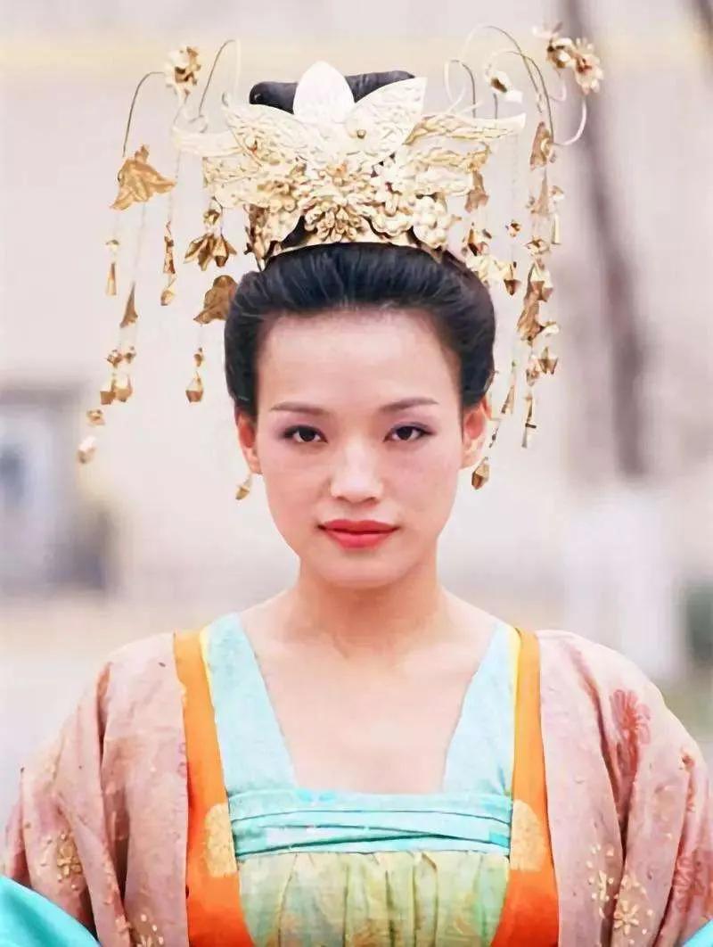 Shu Qi has a natural style and beauty, which is unmatched by anyone in ...