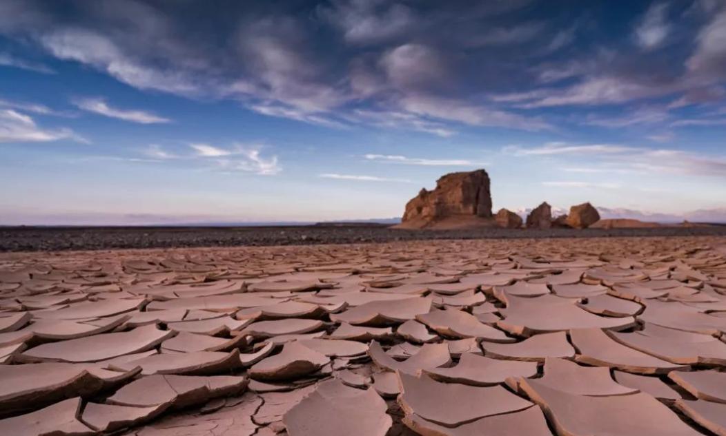 The Forbidden Wasteland: Uncovering the Hidden Wonders of China's Lop ...