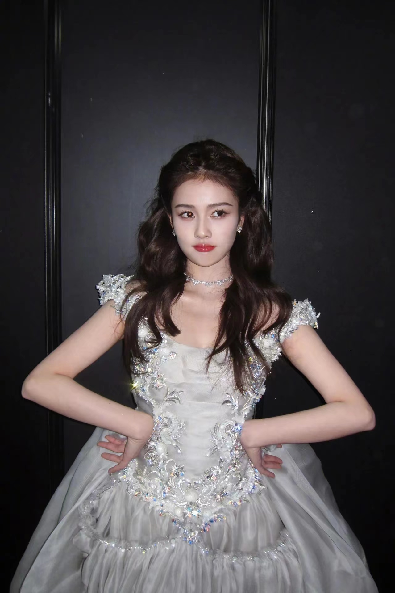 The relationship between Bailu and Zhang Linghe is suspected to be ...