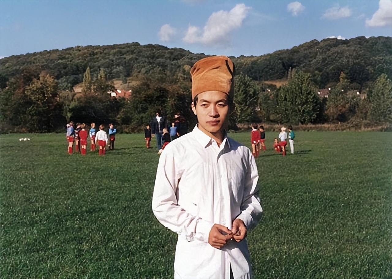 Gu Cheng refused to raise his son before his death, and left a suicide ...