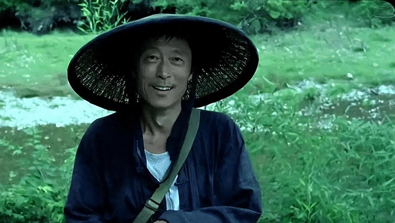 Famous actor Teng Rujun died at the age of 77. He starred with Gong Li ...