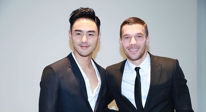 Ruan Jingtian and Zhao Youting's cooperation, "plastic surgery" like ...