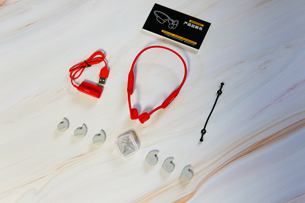 To play outdoors, you have to open your ears! South Carolina NEO bone ...