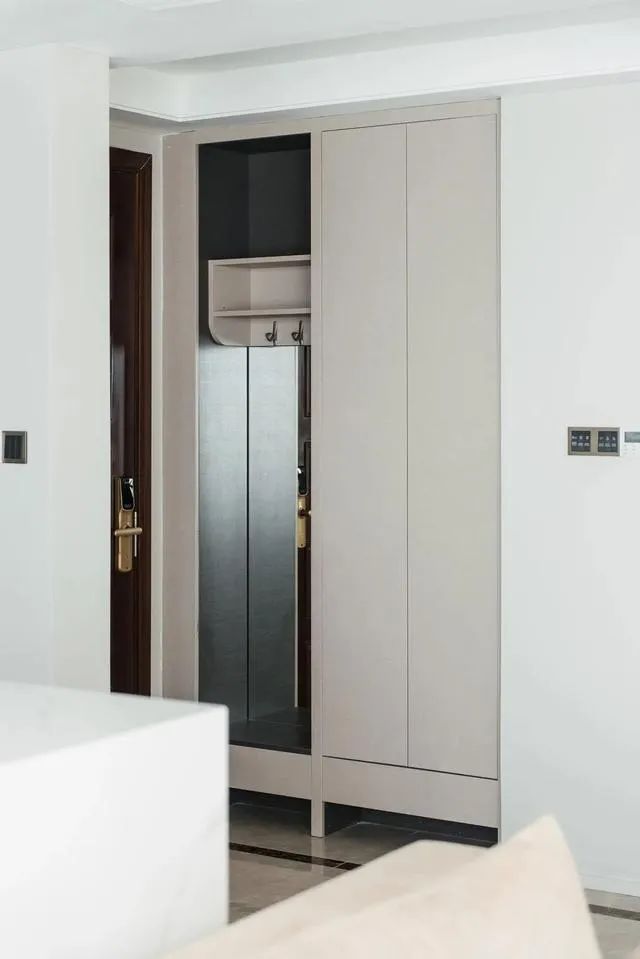King decoration: 125㎡ apartment Morandi color with marble and slate ...