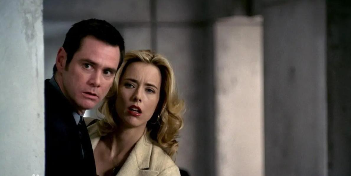 A Comparative Analysis of Comedy Elements and Family Concepts in the ...