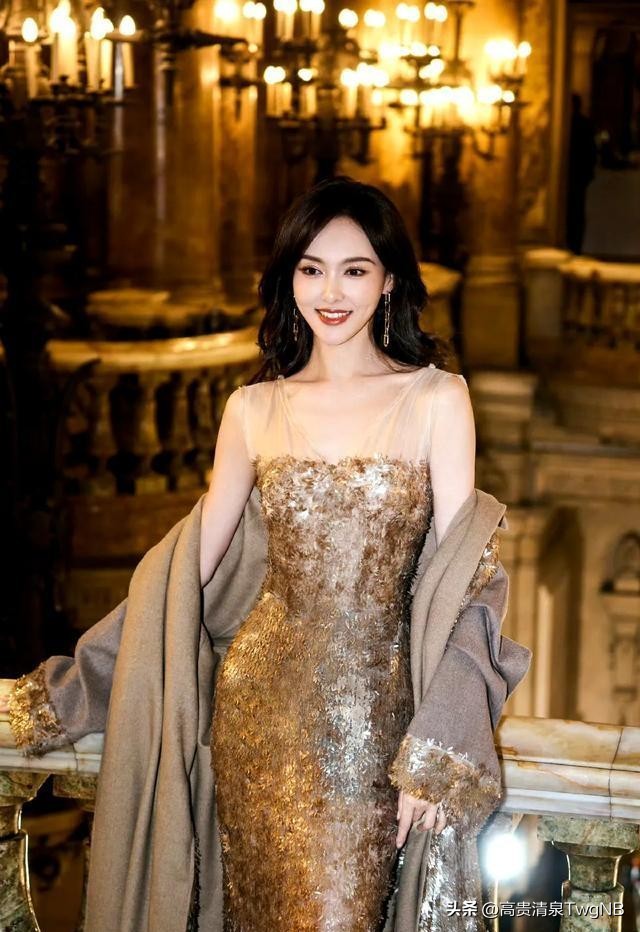 Tang Yan's Paris fashion show, in the foreigner's lens, she has high ...