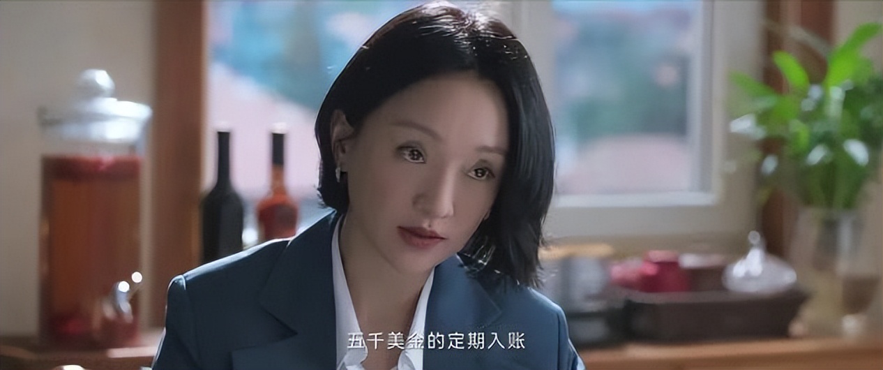 How good is Zhou Xun's acting skills? Watching "Imperfect Victim", the light and eye scenes are ...