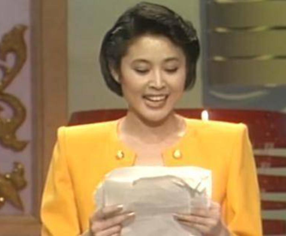 "Goddess of the Spring Festival Gala" Ni Ping's miserable life, and the ...