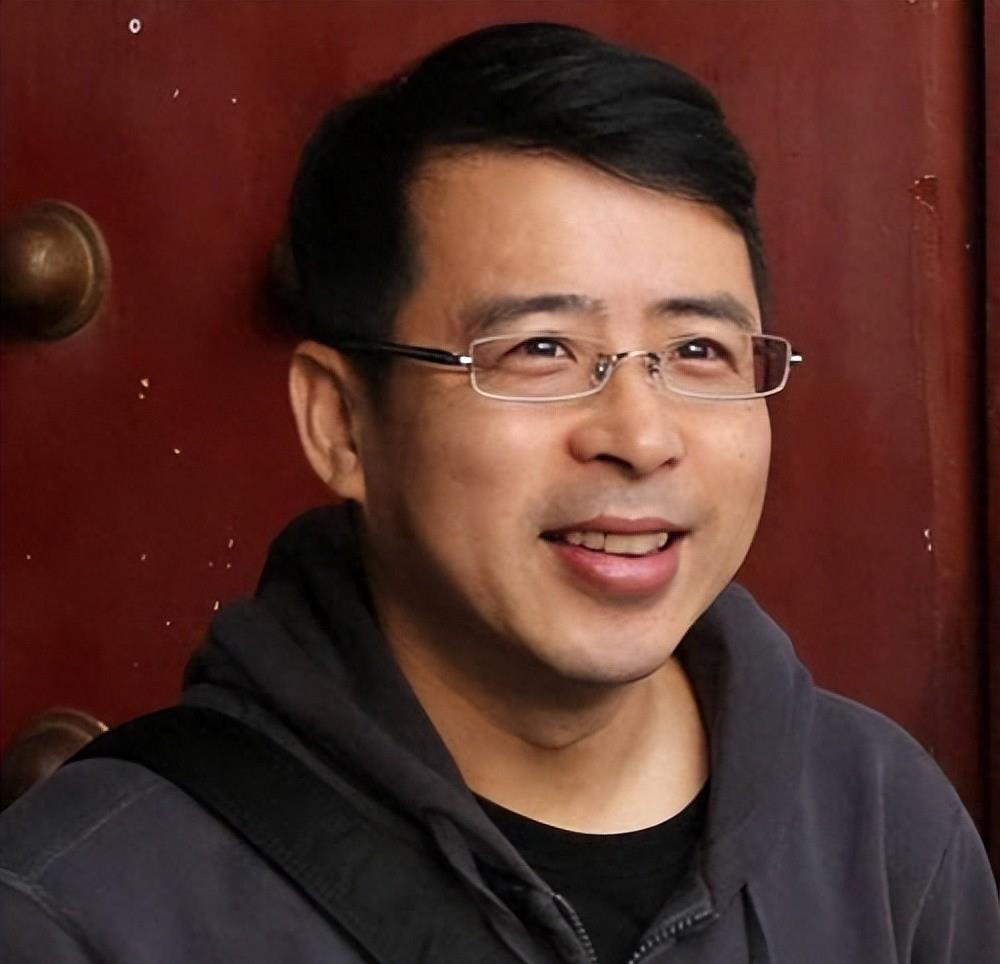 Ask the Chinese to apologize to the world! He was expelled from CCTV ...