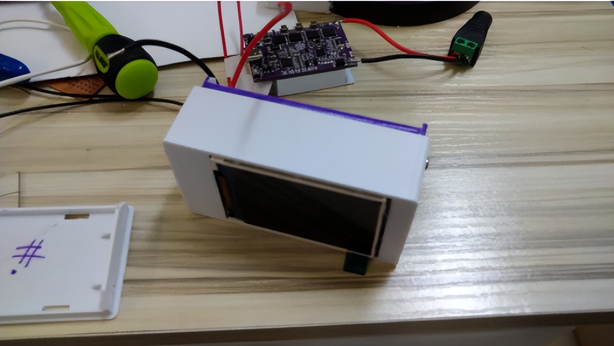 DIY 60W PD Power Bank - With Arduino Real Time Battery Information ...
