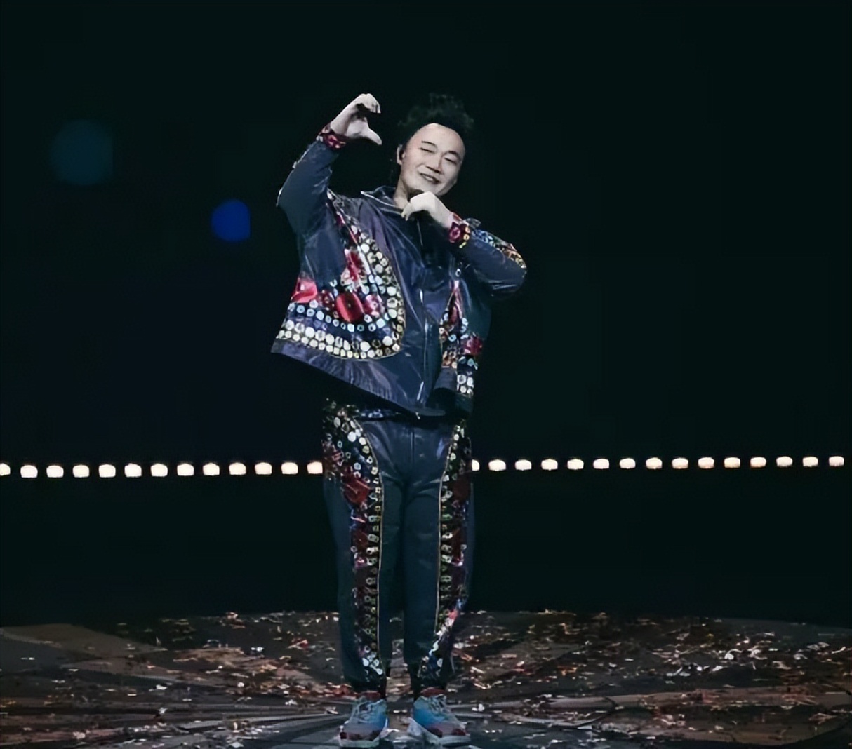 In Hong Kong's entertainment industry, Lin Xi was successful and Lin Xi ...