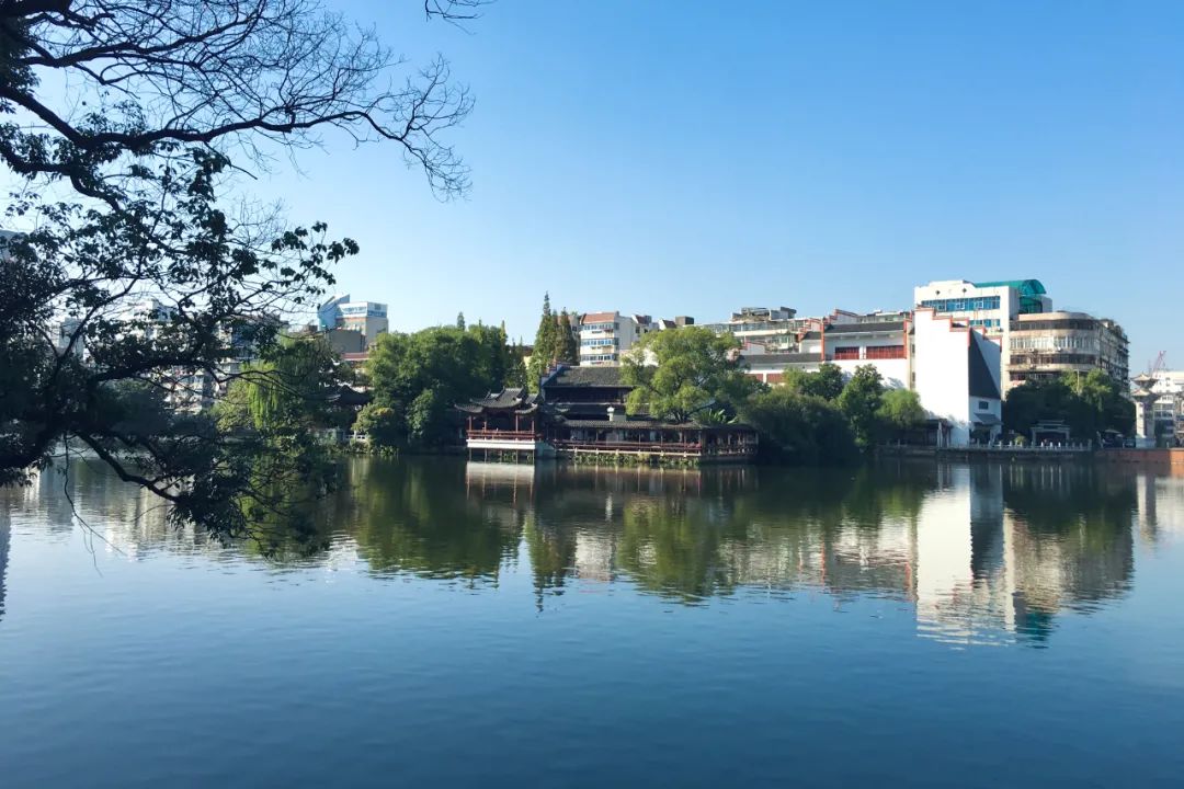 Low-key Nanchang, Nanhu Lake and Xinghua Tower, local must-see ...