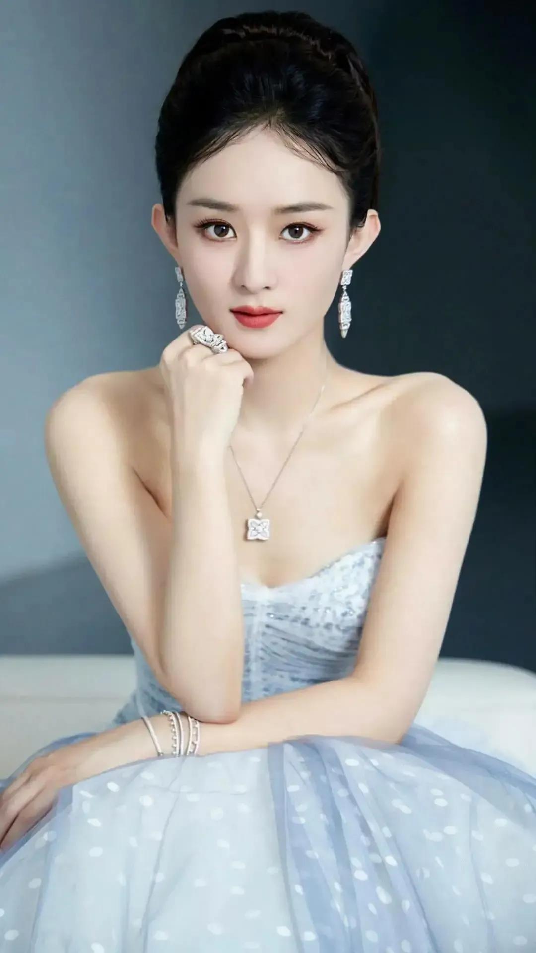 Zhao Liying, Asa and Lin Chiling - iMedia