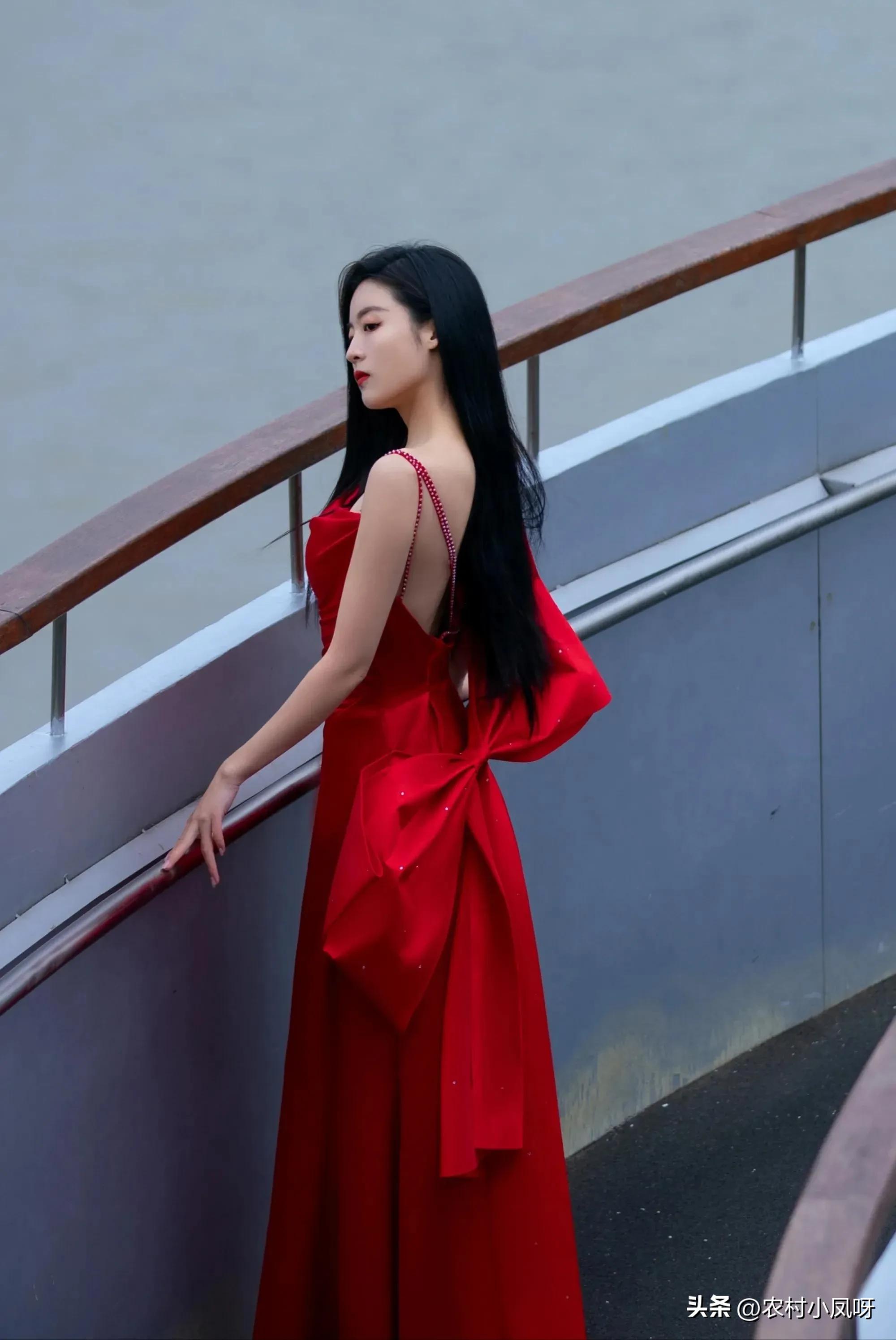 Share the picture—Sun Rui, the goddess of temperament, has a beautiful ...