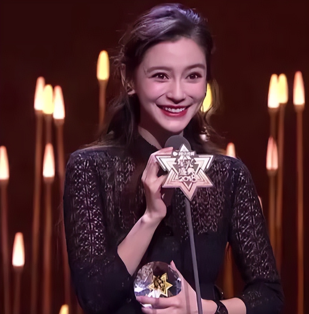 Yang Ying and Huang Xiaoming made official announcements before and ...