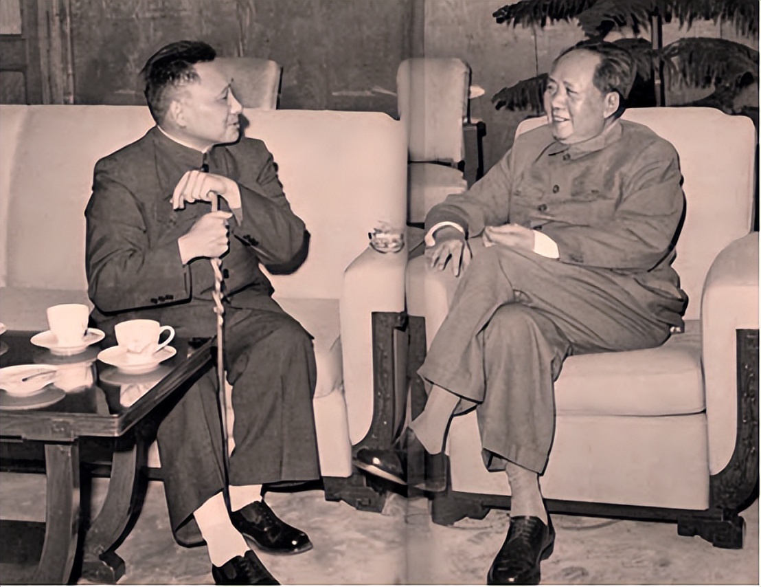 At Liu Shaoqi's memorial service in 1980, Deng Xiaoping said six words ...