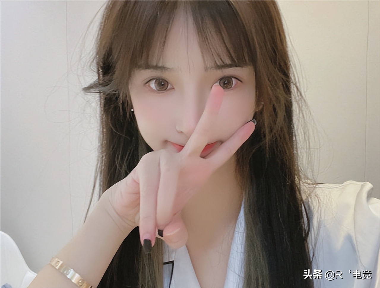 An Ran once revealed the time and place of Xiaohu's mistake, but now he speaks for him again ...