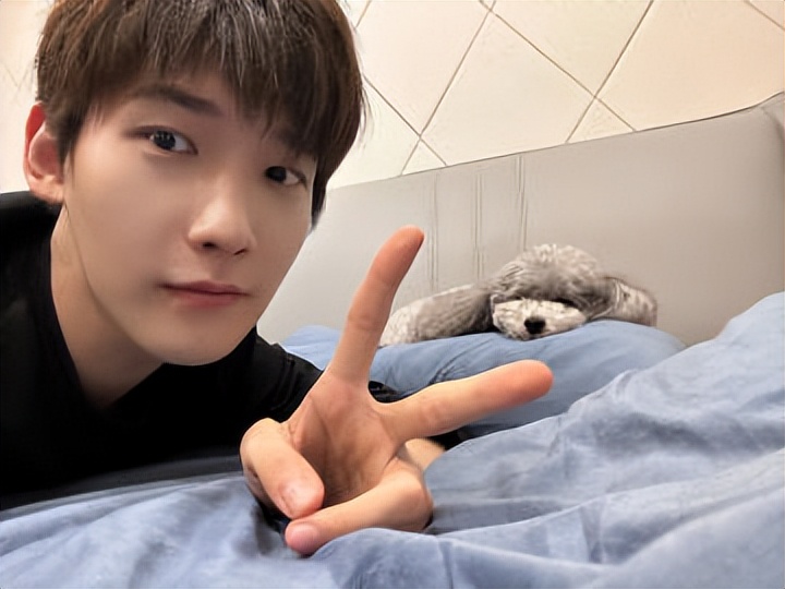 Xing Zhaolin's 15-year-old brother is crazy about his debut! He refuted ...