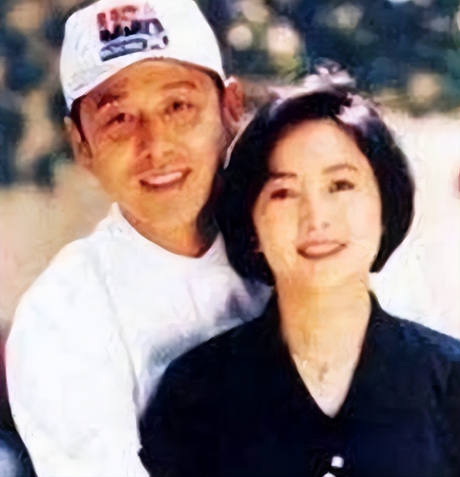 Female anchor Du Xian, who only loves one person in her life, is the ...