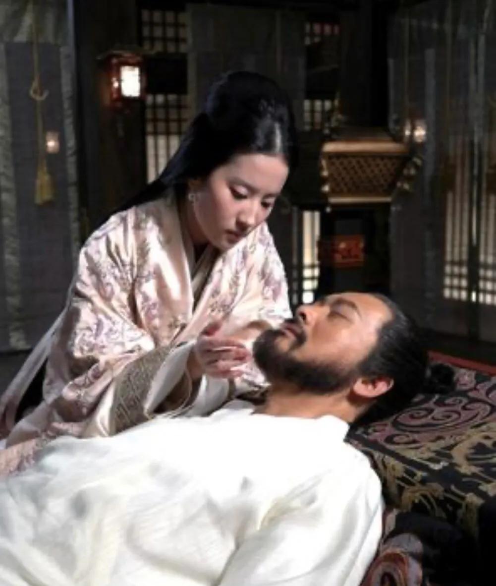 Zhuge Liang and Sima Yi fight.Wei Yan came to stir up chaos - iNEWS