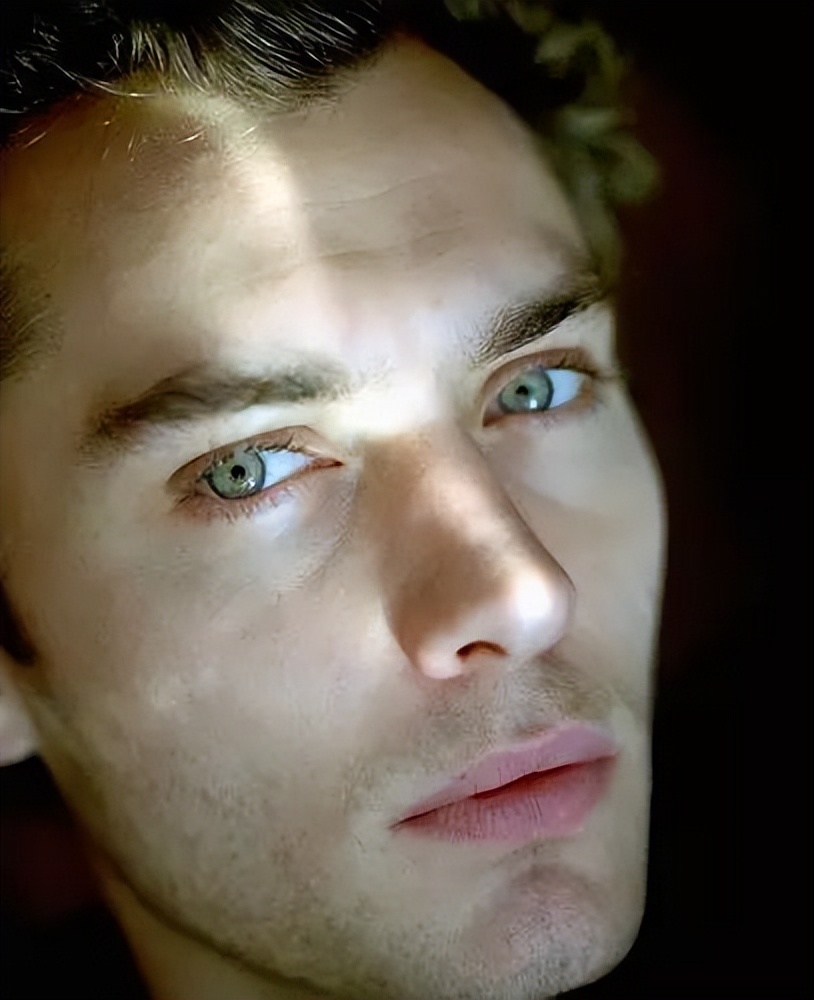 This man is a monster, his eyes are enough to confuse the world - iNEWS