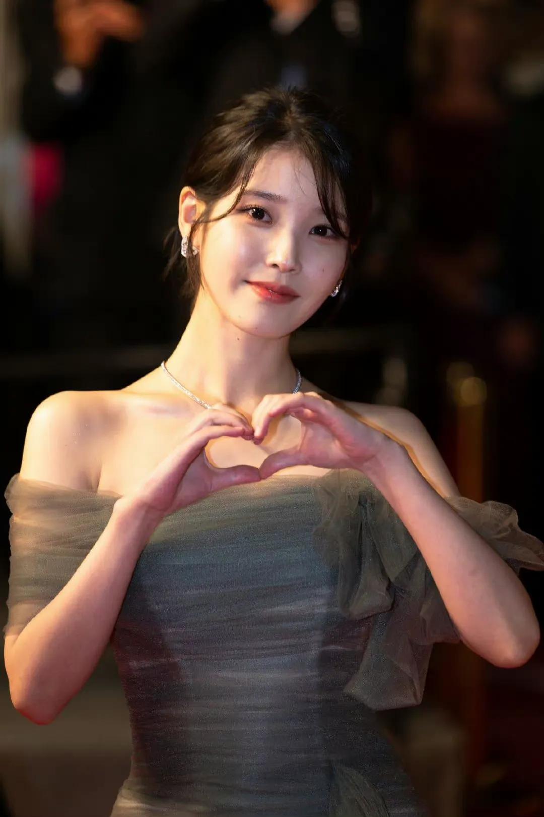 IU's recent outfits - iNEWS
