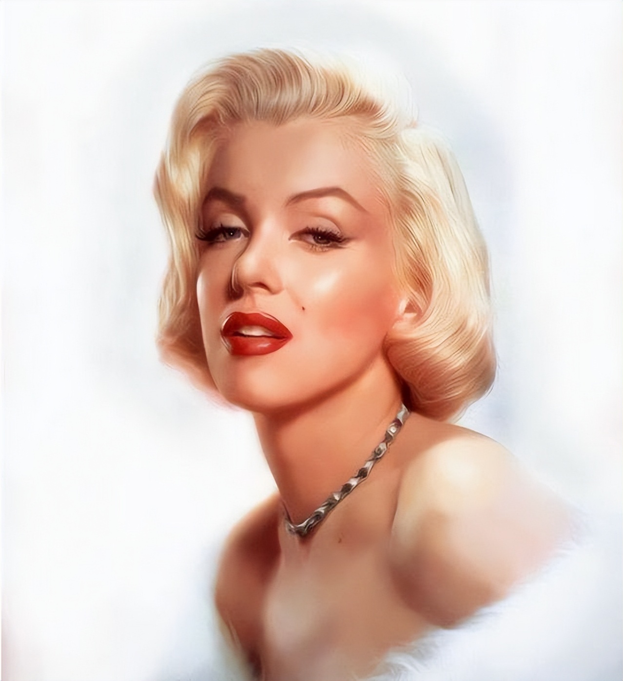 Monroe in the eyes of the mortician: her face is full of corpse spots ...