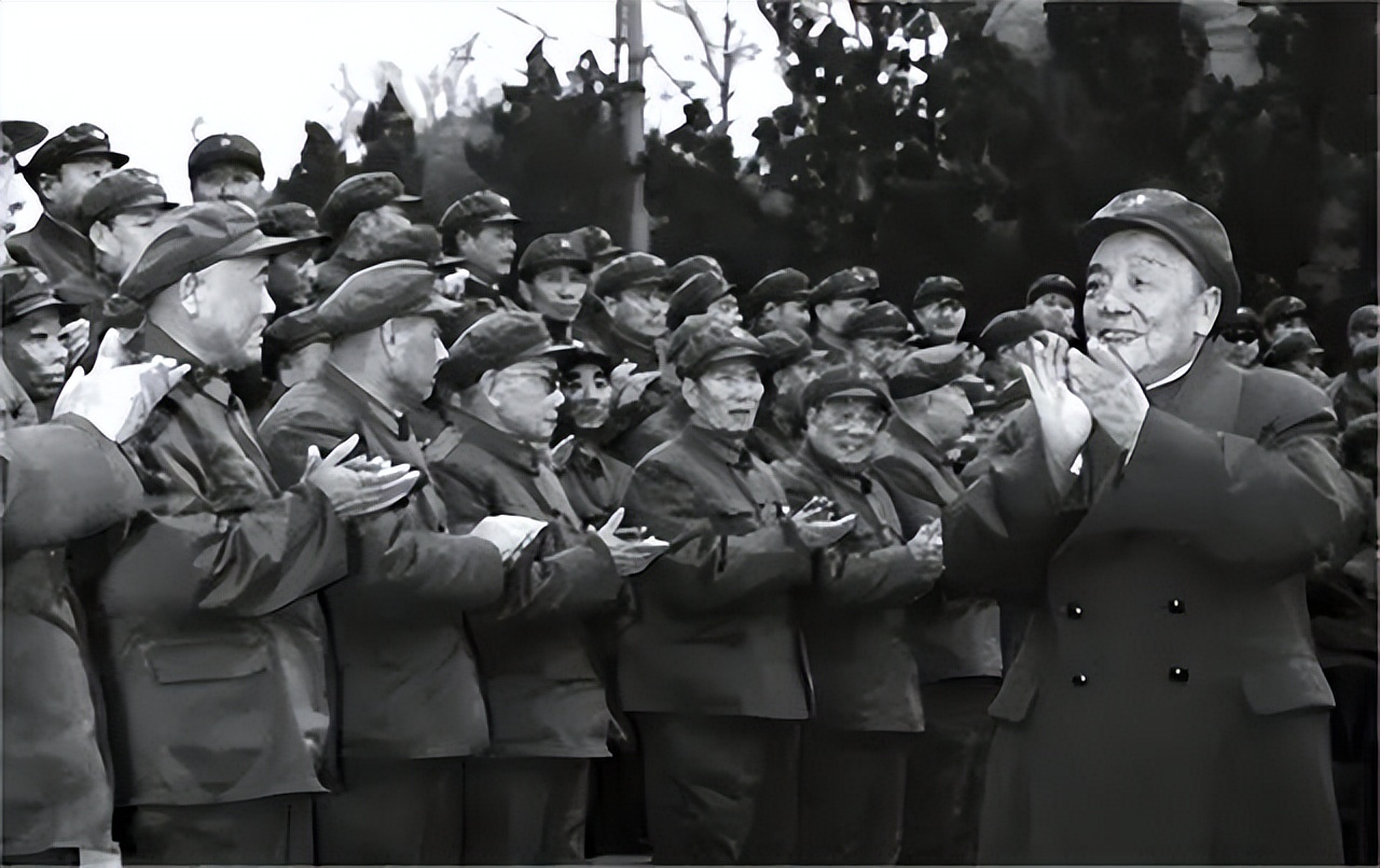 Yang Shangkun died in 1998, his last words: keep the funeral simple ...