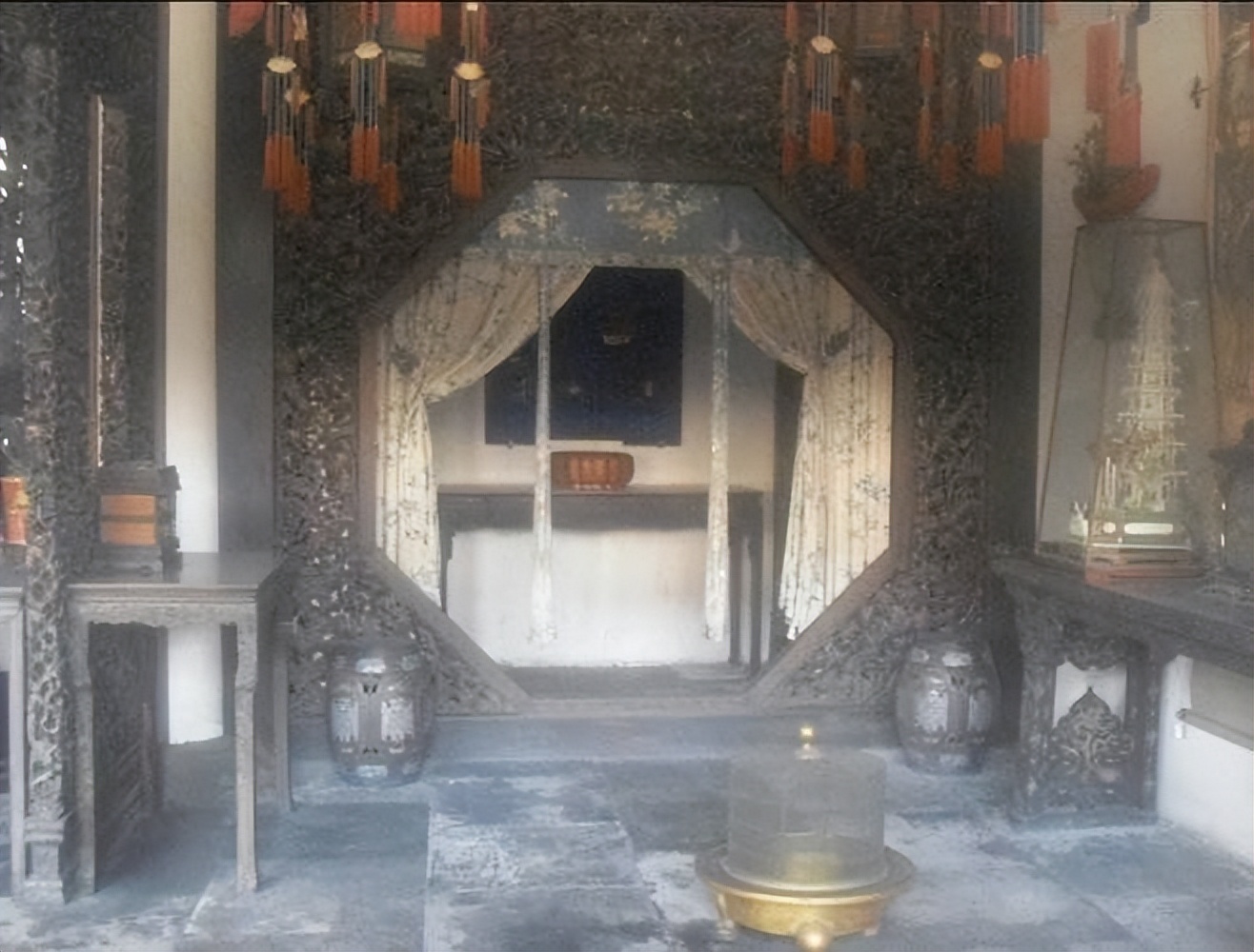 How miserable was the concubine who was thrown into the cold palace in ...