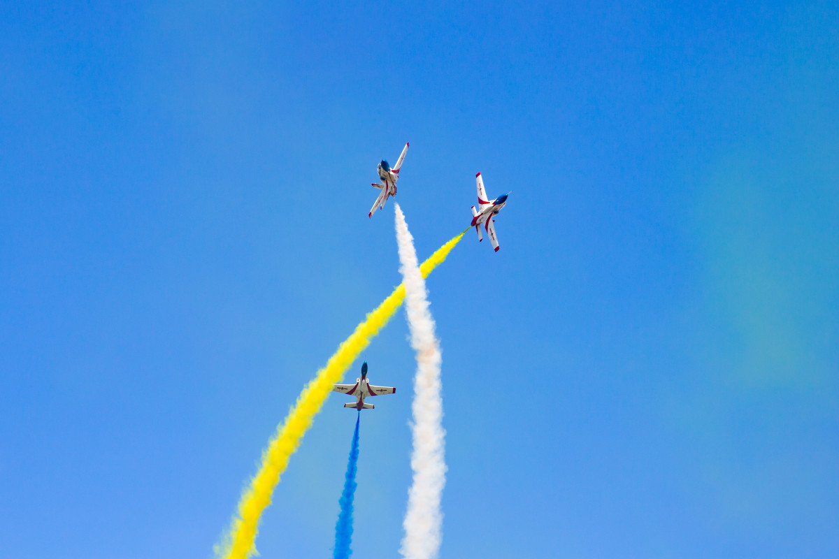 Advanced drones appear at China Air Show, Indian media: This thing can ...